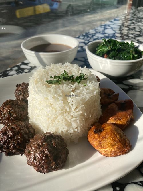 Lakou Cafe - Brooklyn New York Restaurant - HappyCow