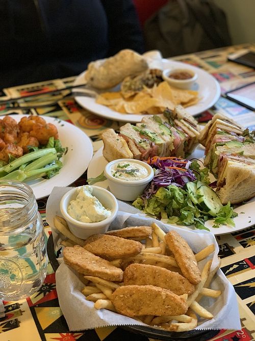 CLOSED: Saturn Cafe - Berkeley California Restaurant - HappyCow