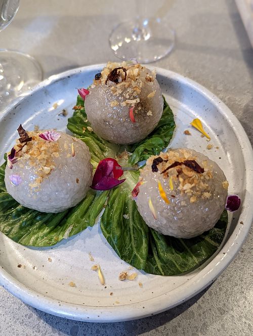 Khâluna - Minneapolis Minnesota Restaurant - HappyCow