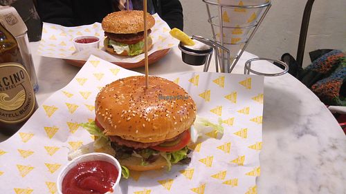 Las Fritas - Barcelona Restaurant - HappyCow
