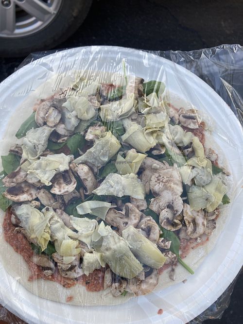 Johnny's Take & Bake Pizza - Tehachapi California Restaurant - HappyCow