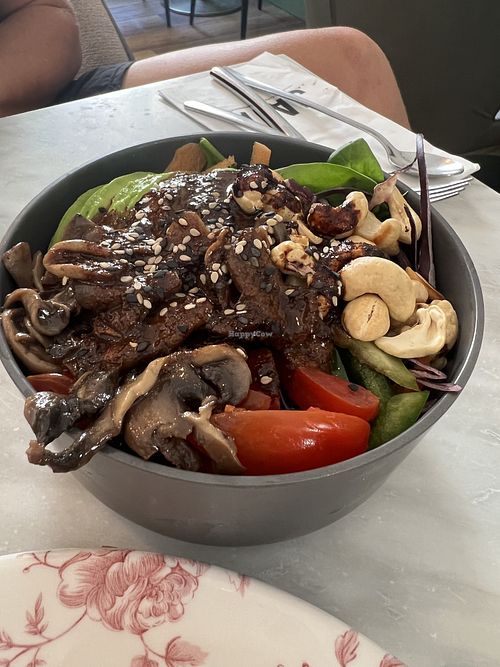 Java - Naxxar Restaurant - HappyCow