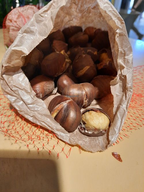 Roasted Chestnuts - Melbourne Victoria Market Vendor - HappyCow