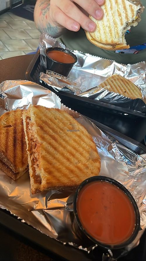 Cheddar Jackson - Richmond Virginia Restaurant - HappyCow