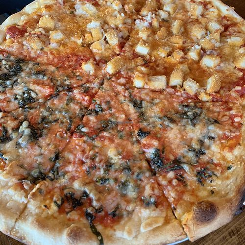 CLOSED: Pizzetta - Mystic Connecticut Restaurant - HappyCow