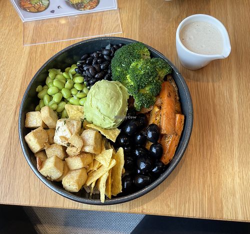 KOOS Bowls & Bar - Munich Restaurant - HappyCow