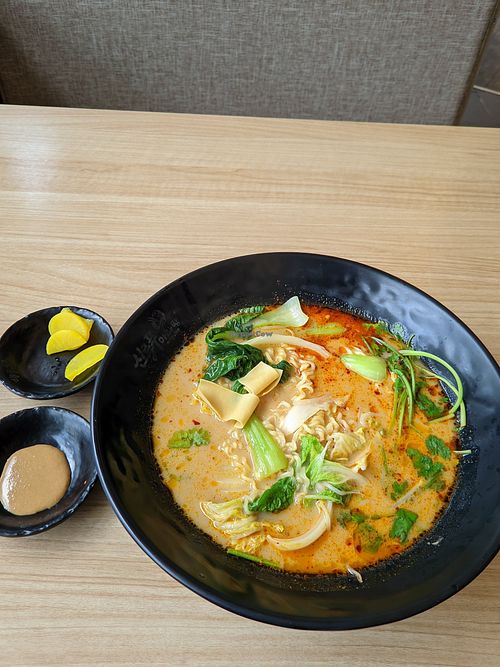 Xinlongfu Maratang Seogwipo Branch 제주섬신룽푸마라탕 서귀포점 - Seogwipo Restaurant ...