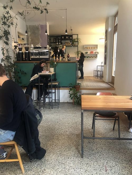 V17 - Hannover Coffee & Tea - HappyCow