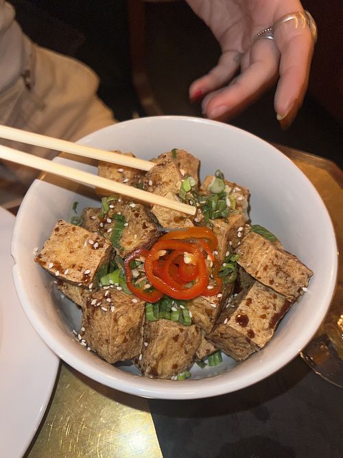 Formosa Cafe - West Hollywood California Restaurant - HappyCow