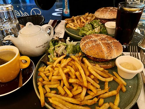 MAMÉ Kitchen - Ponthieu - Paris Restaurant - HappyCow