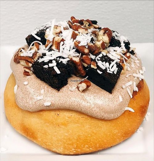 Cinnaholic - Alamo Ranch - San Antonio Texas Bakery - HappyCow