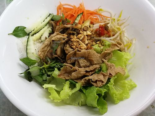 Fuxing Tai Yue Sushi Guan - 福幸台越素食館 - Hualien Restaurant - HappyCow