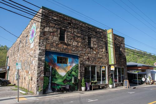 Madison Natural Foods - Marshall North Carolina Health Store - HappyCow