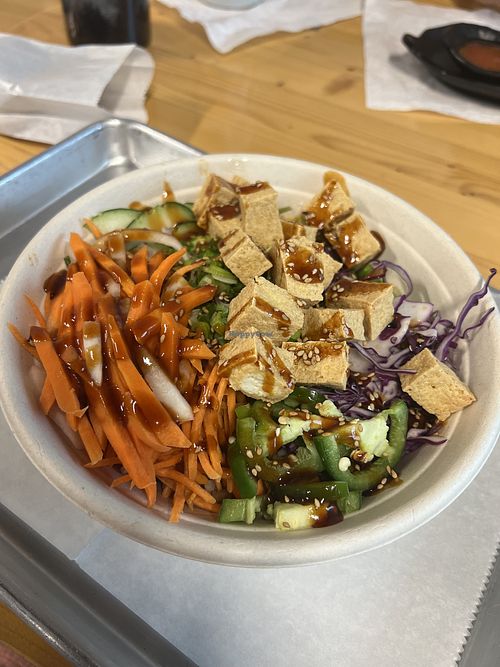 Poké Island Plus - Tampa Florida Restaurant - HappyCow