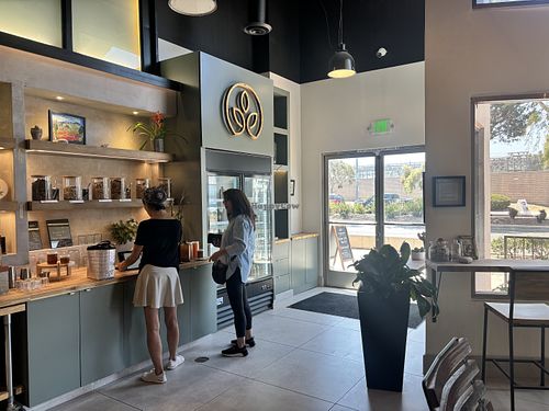 muun chi - Redondo Beach California Veg Store - HappyCow