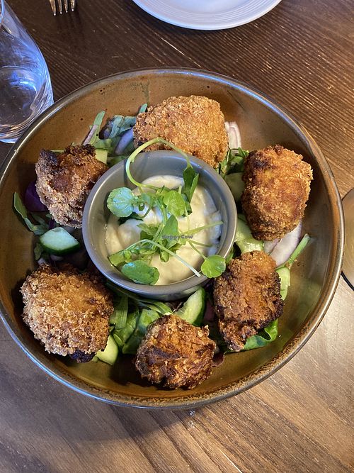 The Royal Oak - Welshpool Restaurant - HappyCow