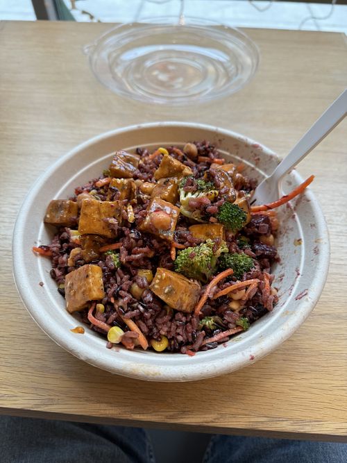 Roots Natural Kitchen - College Park Maryland Restaurant - HappyCow