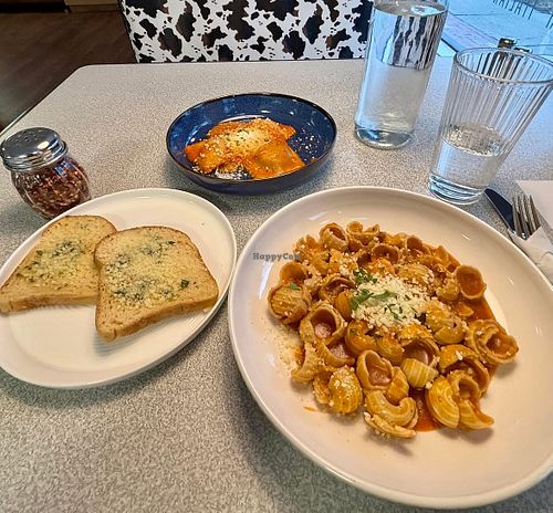 Ugly Noodle - Geneva Illinois Restaurant - HappyCow