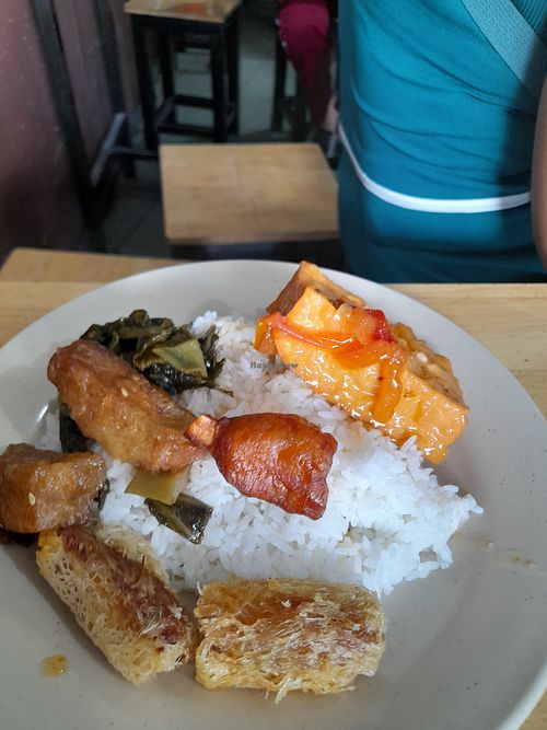 Cơm chay Diệu Vy - Ho Chi Minh City Restaurant - HappyCow