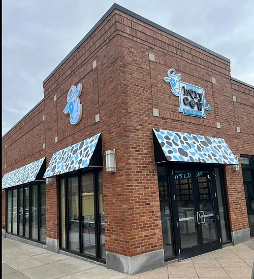 Holy Cow Ice Cream Cafe - Burlington Massachusetts Ice Cream - HappyCow
