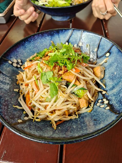 Bich Ngoc Sushi - Asia Food - Hamburg Restaurant - HappyCow