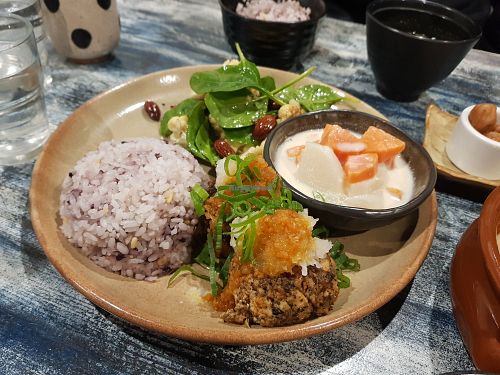 Black Dog Gallery - Tusmore South Australia Restaurant - HappyCow