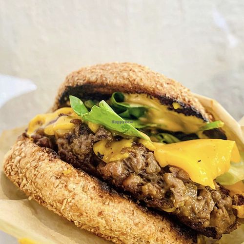 CLOSED: Yeah Burger - Howell Mill Rd - Atlanta Georgia Restaurant ...