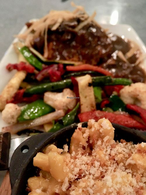 V-Eats - Dallas Texas Restaurant - HappyCow