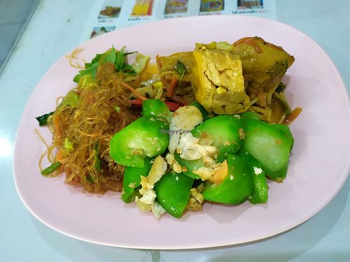 CLOSED: 1 Kit Pung Vegetarian - Trang Restaurant - HappyCow