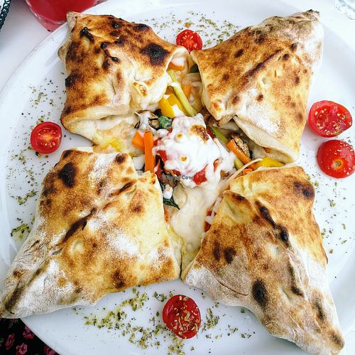 Naar RestoBar - St Julians Restaurant - HappyCow