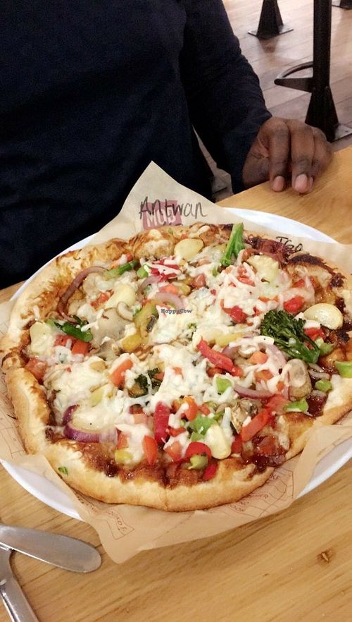 Mod Pizza - London Restaurant - HappyCow