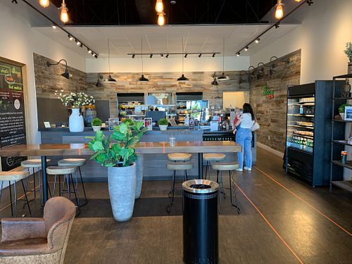 Delicious Raw Kitchen and Juice Bar - Davie Florida Restaurant - HappyCow