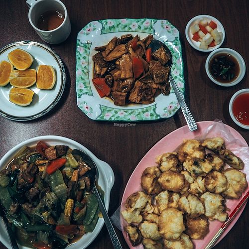 CLOSED: Soe Pyi Swar Vegetarian Centre 斋全素食餐室 - Yangon Restaurant ...